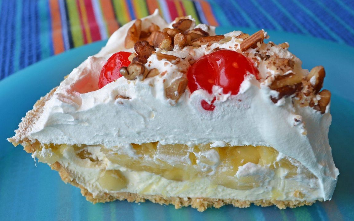 BANANA SPLIT PIE - Junior Daily Recipes